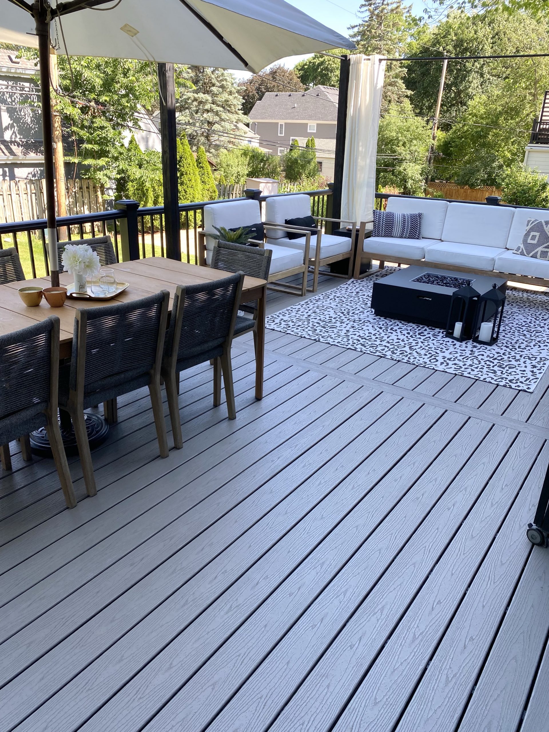 Outdoor Patio with Trex - Lauren Elizabeth Burke